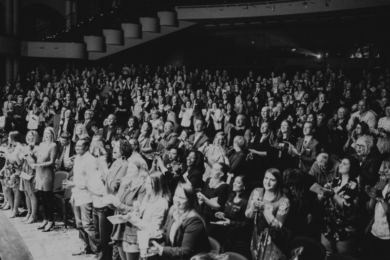 Tribute to Women - EmBe